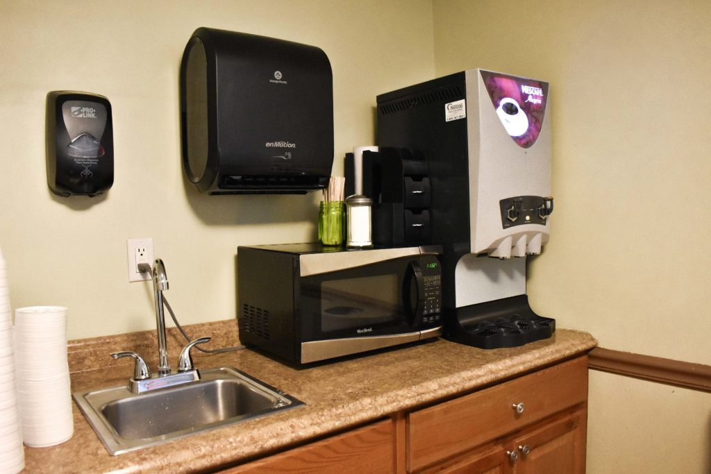 Prom_Middletown_2020_kitchen – Promenade Senior Living